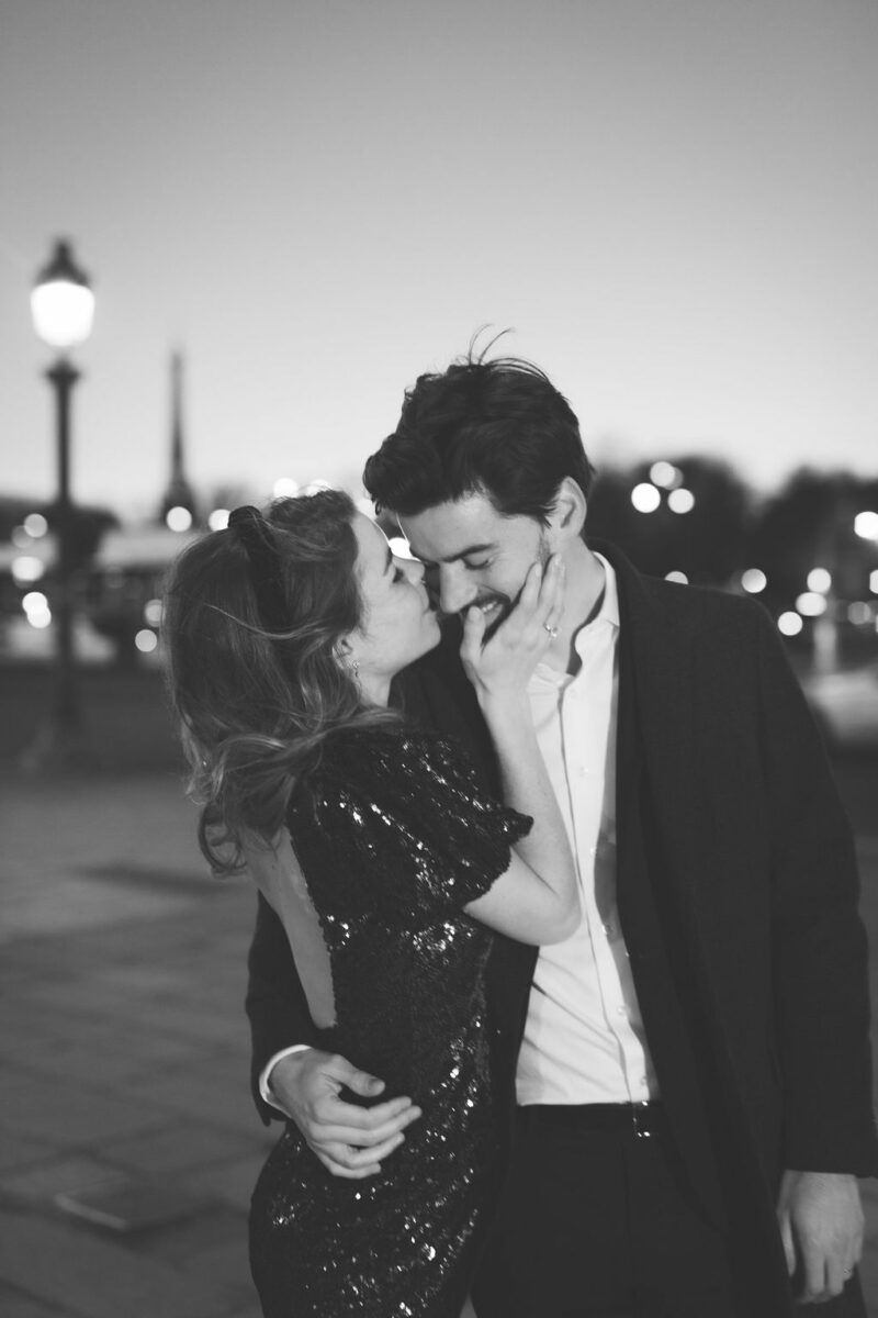 Séance Engagement : Glitter Couple - Albe Editions - ORGANISER SON ...