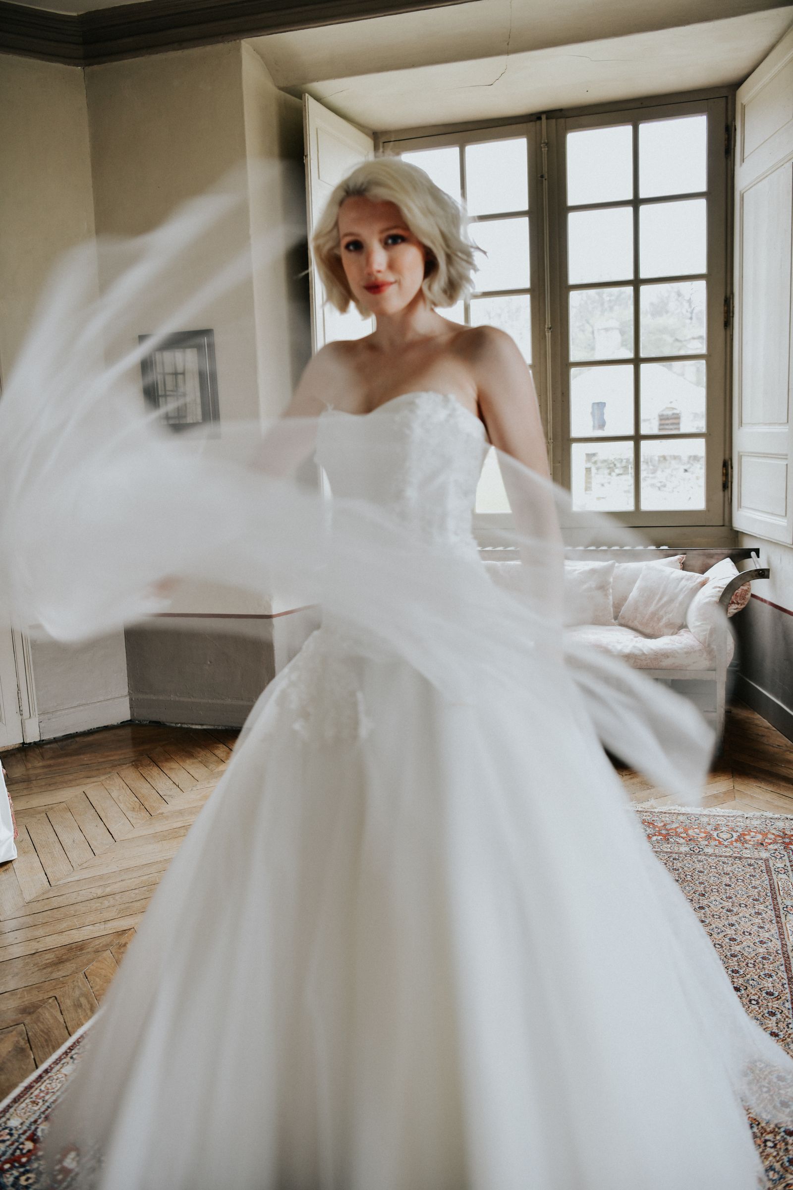 Pour un Oui : Collection 2023 - Robes de mariée - Albe Editions ...