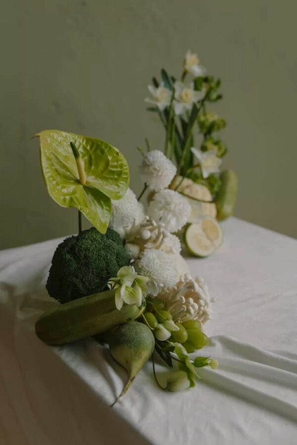 Tendance 2025 : La décoration de table avec des légumes - ALBE Editions